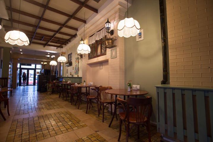 Mendis Kosher Restaurant Kiev • Kosher Traveling